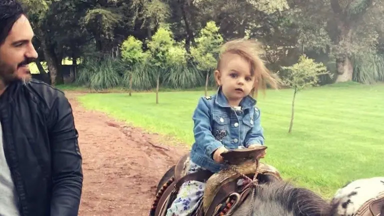 Así festejaron a Kailani Ochmann por sus 18 meses de vida | Shows Canal ...