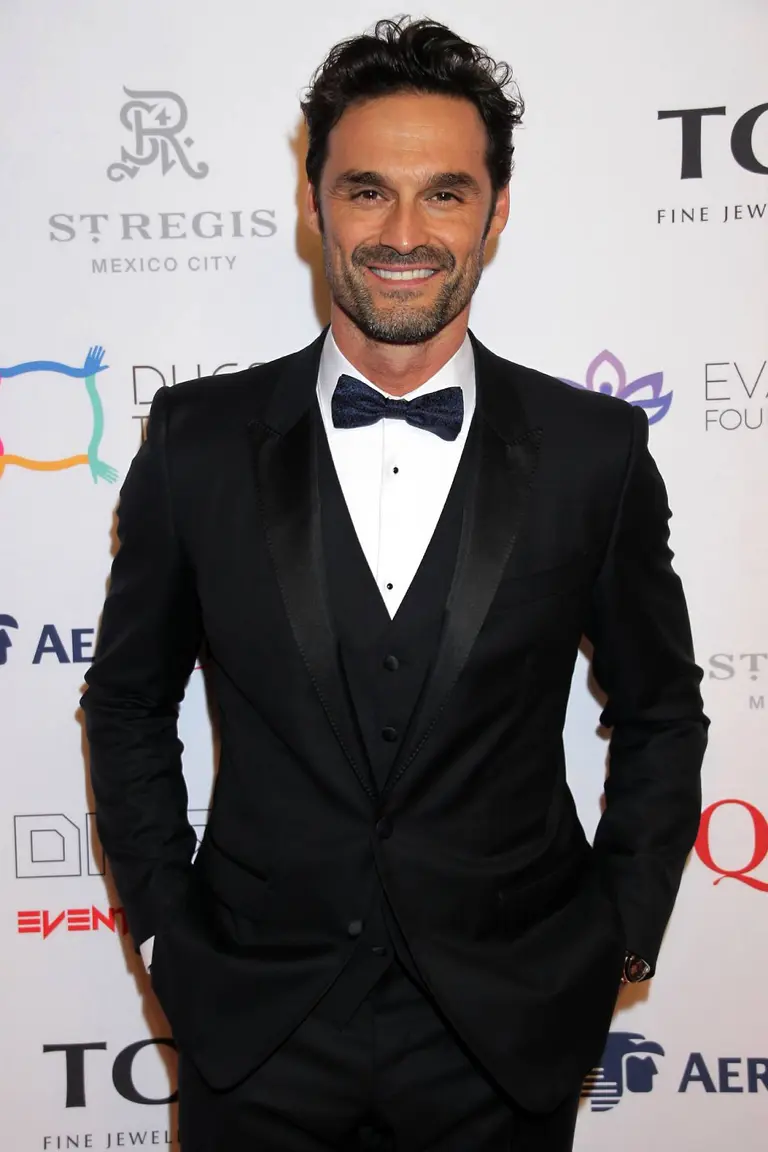 Iván Sánchez presume por primera vez su relación con Irene Esser ...