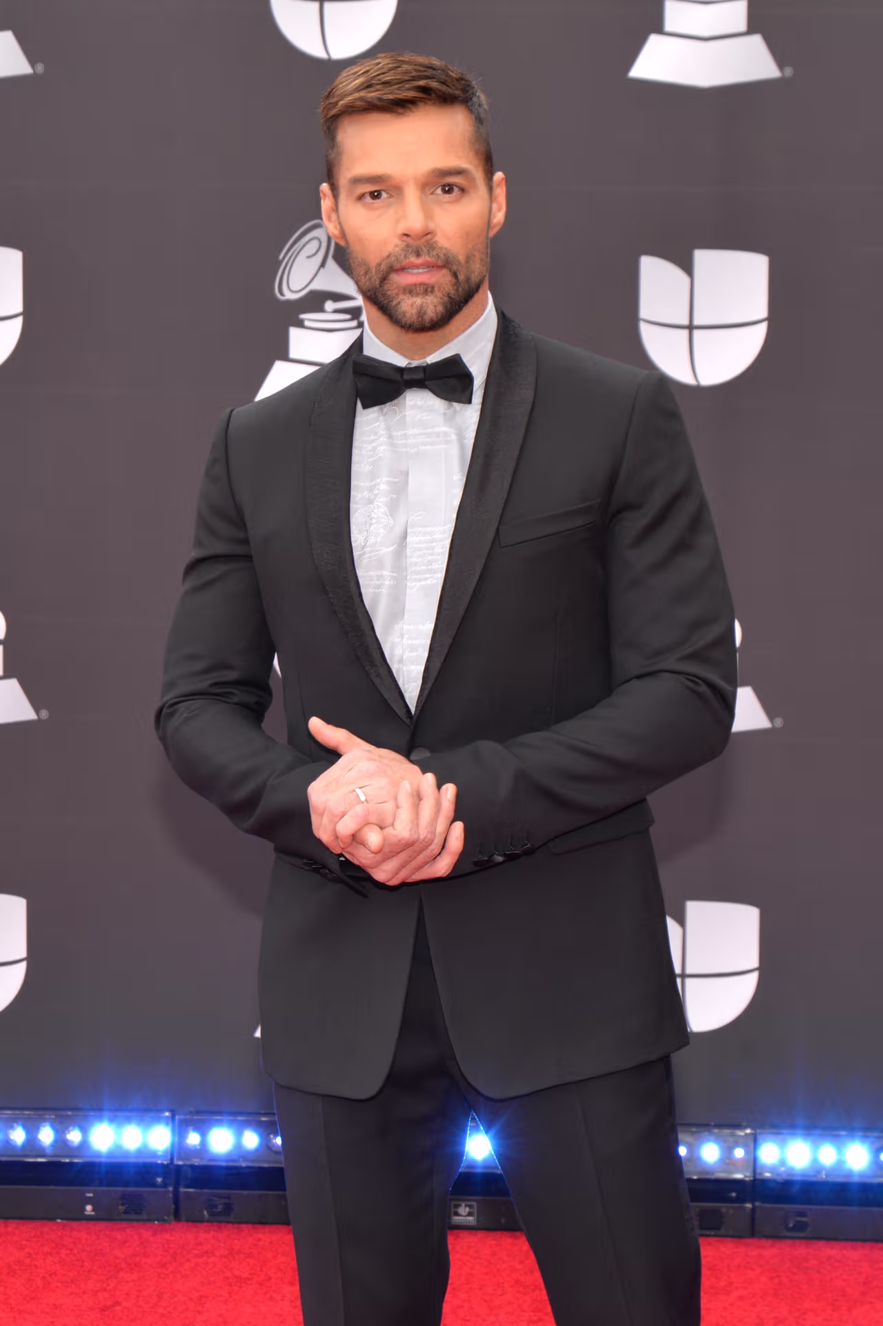 Ricky Martin se convierte en seductor 'Papá Pitufo' y presume su barba ...