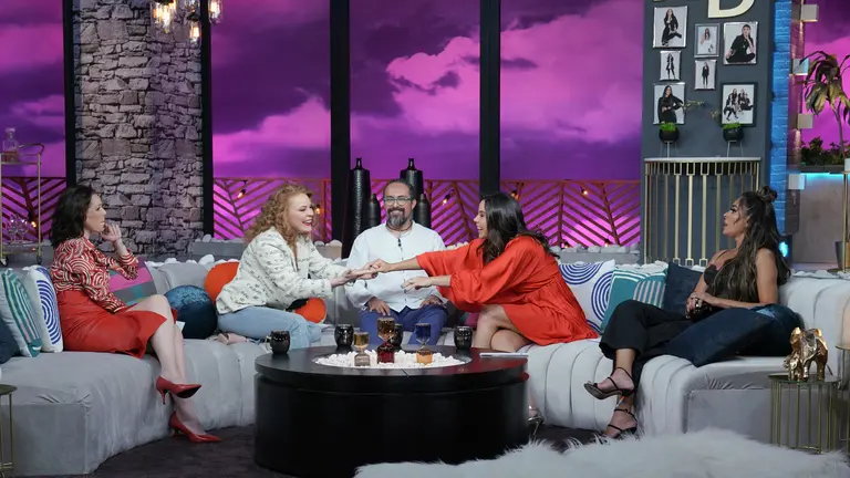 Las Netas quedan sorprendidas con la historia y el poder del 'sapo de ...