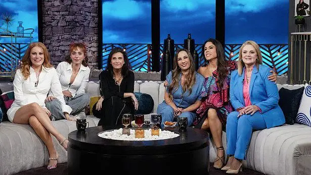 'Netas divinas' capítulo completo: ¿Qué tan chismosas son las Netas ...