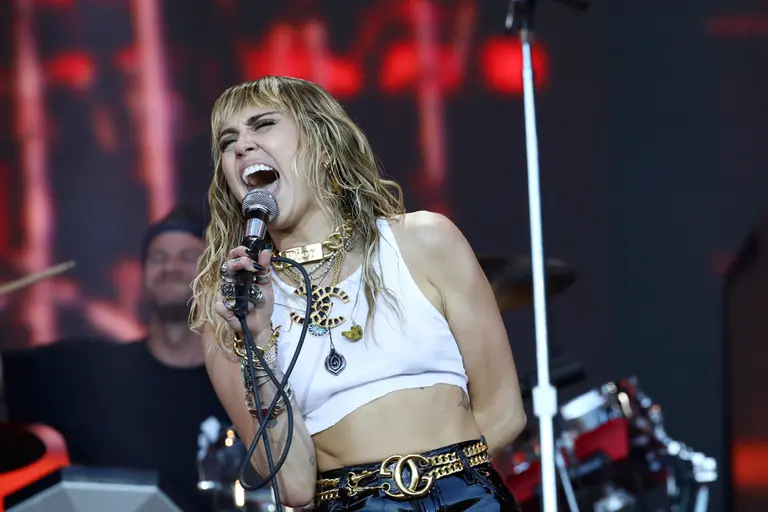 Miley Cyrus lanza una nueva canción ¿es una indirecta para Liam ...